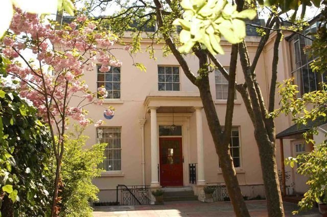 Temple Lodge Club, London, United Kingdom | VeggieHotels